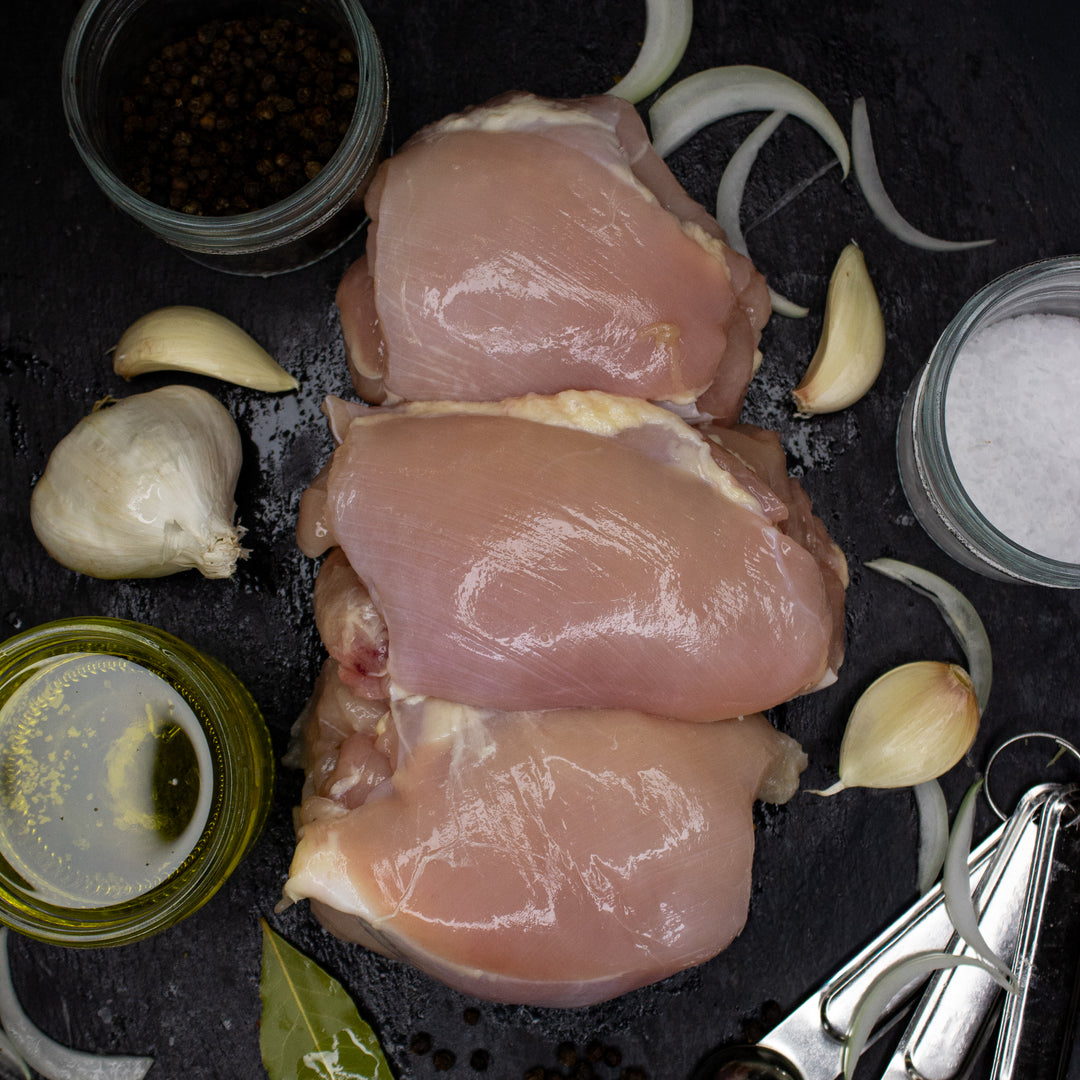 Boneless Skinless Thighs (1LB) – Smithmyer's Meats